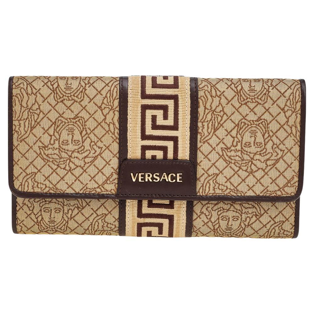 Versace Icon Wallet on Chain Quilted Leather at 1stDibs