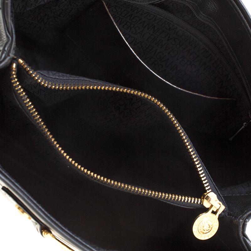 Versace Black Leather Shoulder Bag For Sale at 1stDibs
