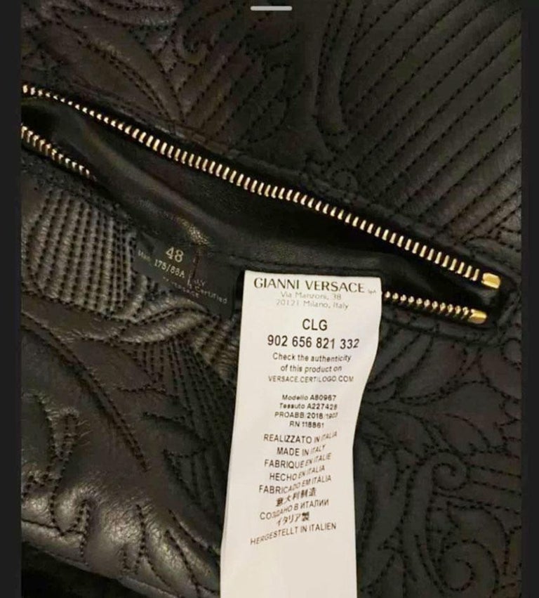VERSACE BLACK QUILTED LEATHER JACKET Sz IT 48 - M For Sale at 1stDibs