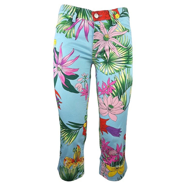 VERSACE JEANS COUTURE – Capri Pants with Tropical Floral Print Size 6US ...