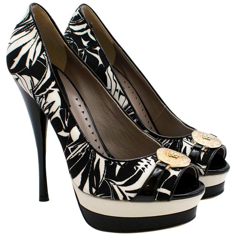 Versace Printed Platform Peep-Toe Pumps 38 at 1stDibs