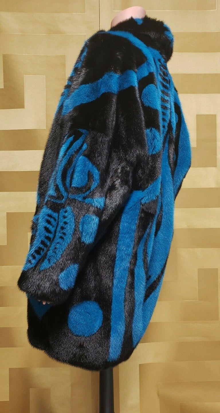 VERSACE RUNWAY MINK FUR COAT WITH CRYSTAL EMBELLISHED Buttons 40 - 6 ...