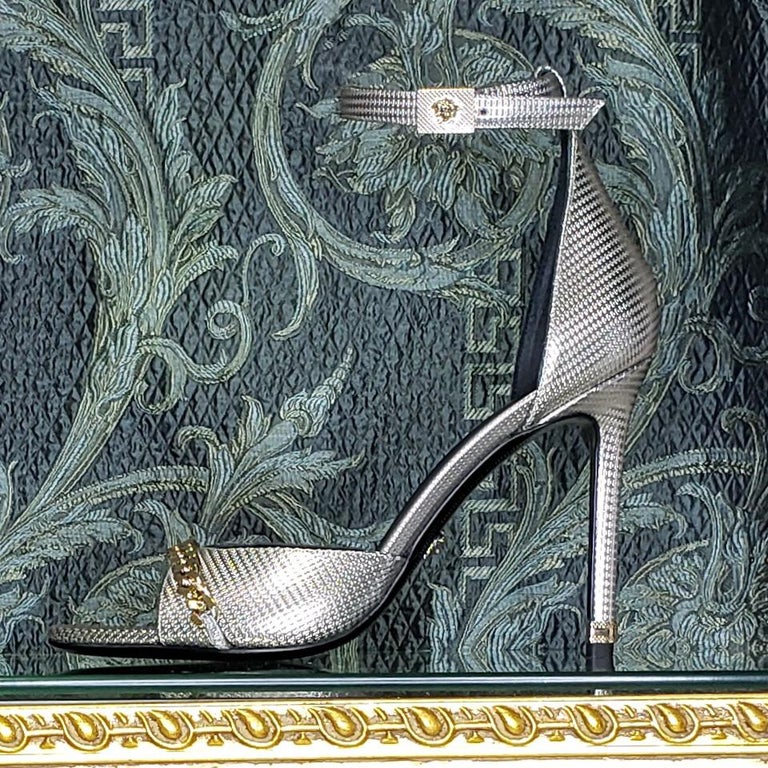VERSACE SILVER LEATHER SANDALS SHOES with GOLD CHAIN 40 - 10 For Sale ...