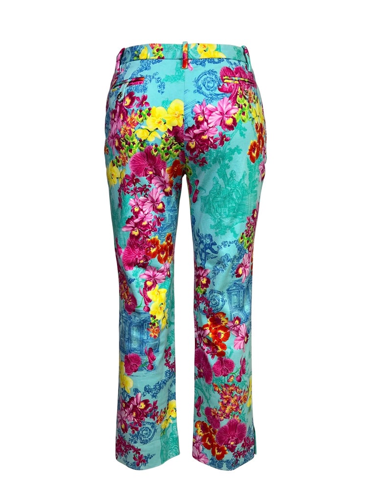 Versace Spring 2004 RTW Orchid Print Capri Pants For Sale at 1stDibs