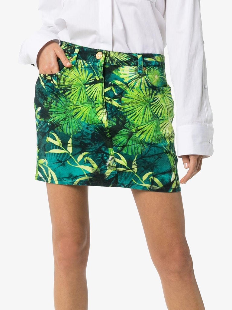 Versace Spring 2020 Runway Verde Jungle Print Denim Mini Skirt Size 38 ...