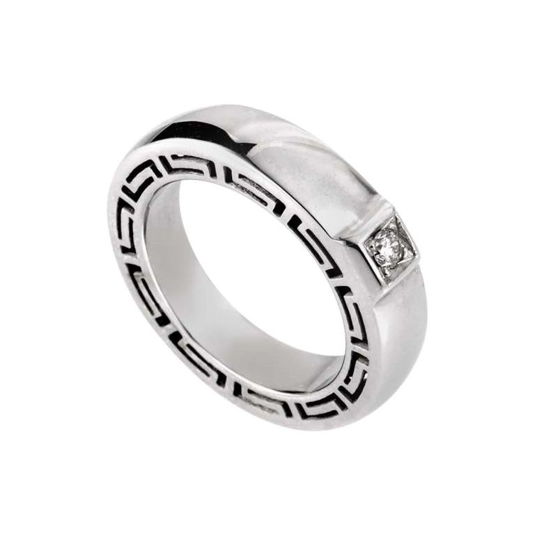 Versace V-Profile 18 Karat White Gold Diamond Ring at 1stDibs | versace ...