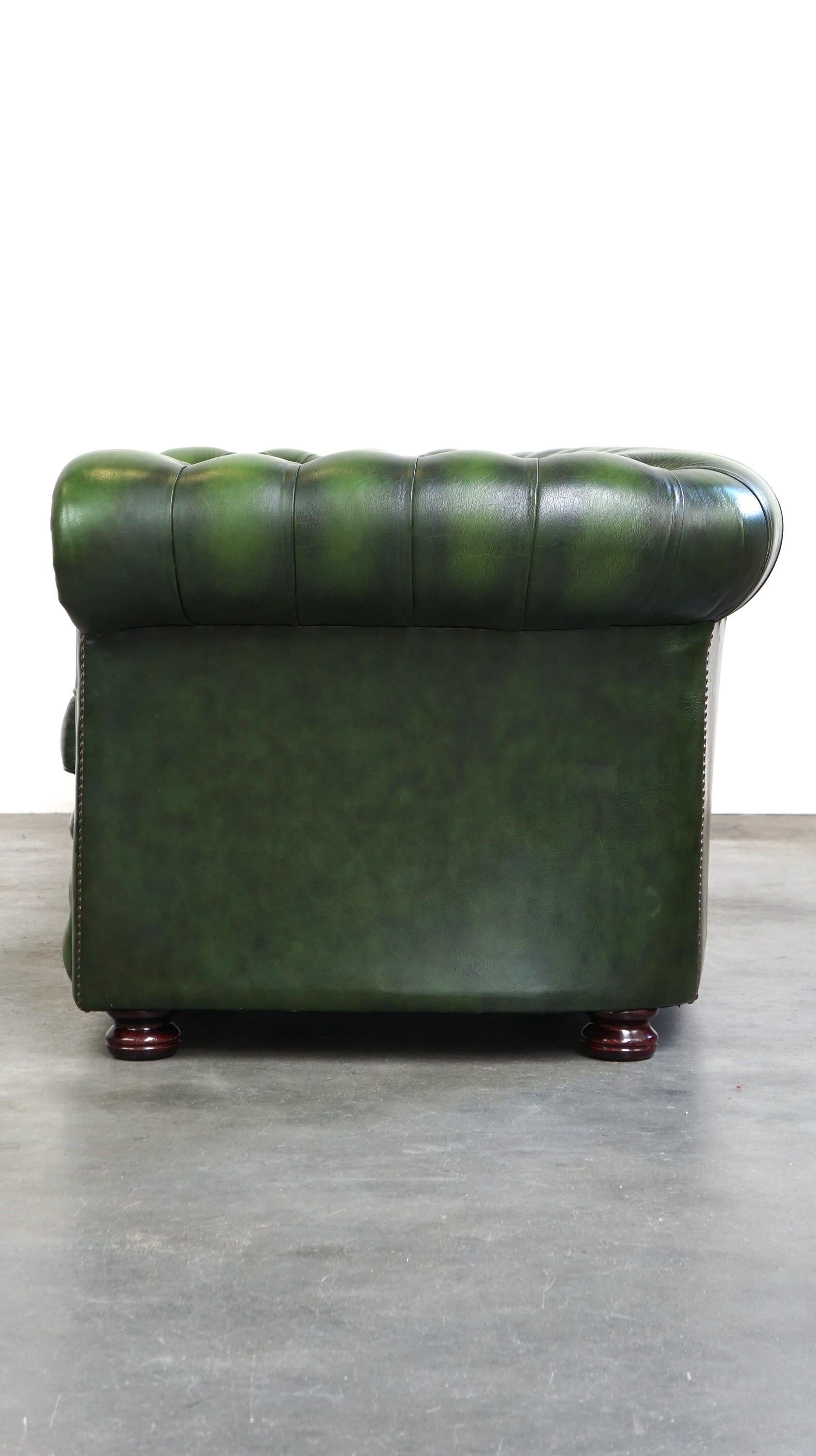 Very beautiful green leather English Springvale Chesterfield sofa, 2 ...
