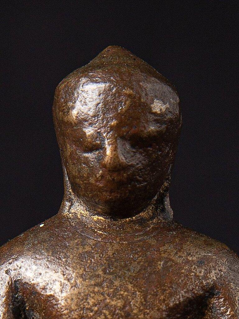 Very Early Bronze Arakan Buddha Statue from Burma For Sale at 1stDibs