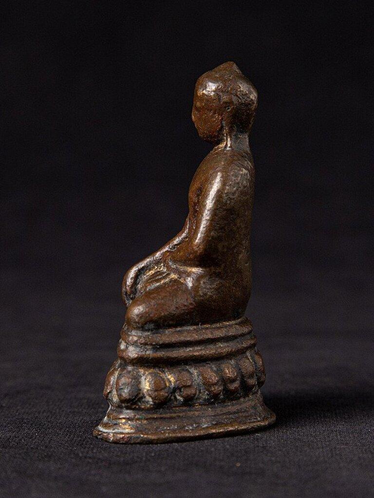 Very Early Bronze Arakan Buddha Statue from Burma For Sale at 1stDibs