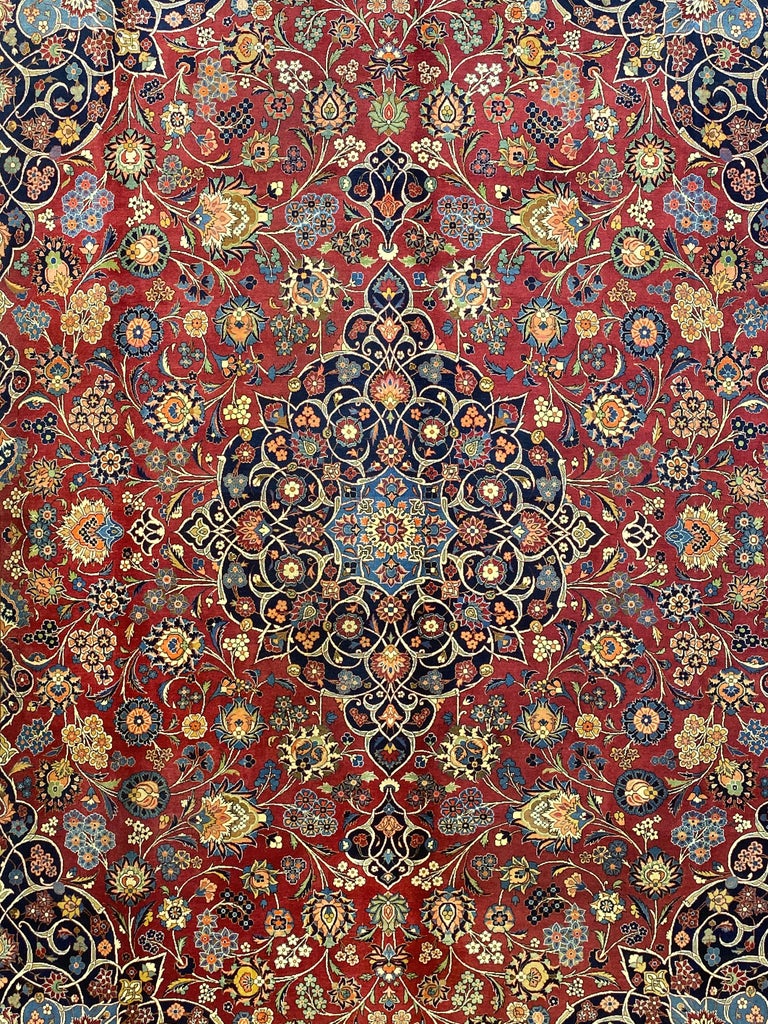 Very Fine and Detailed Antique Persian Kashan 10′ 6″ x 14′ 3″ For Sale ...