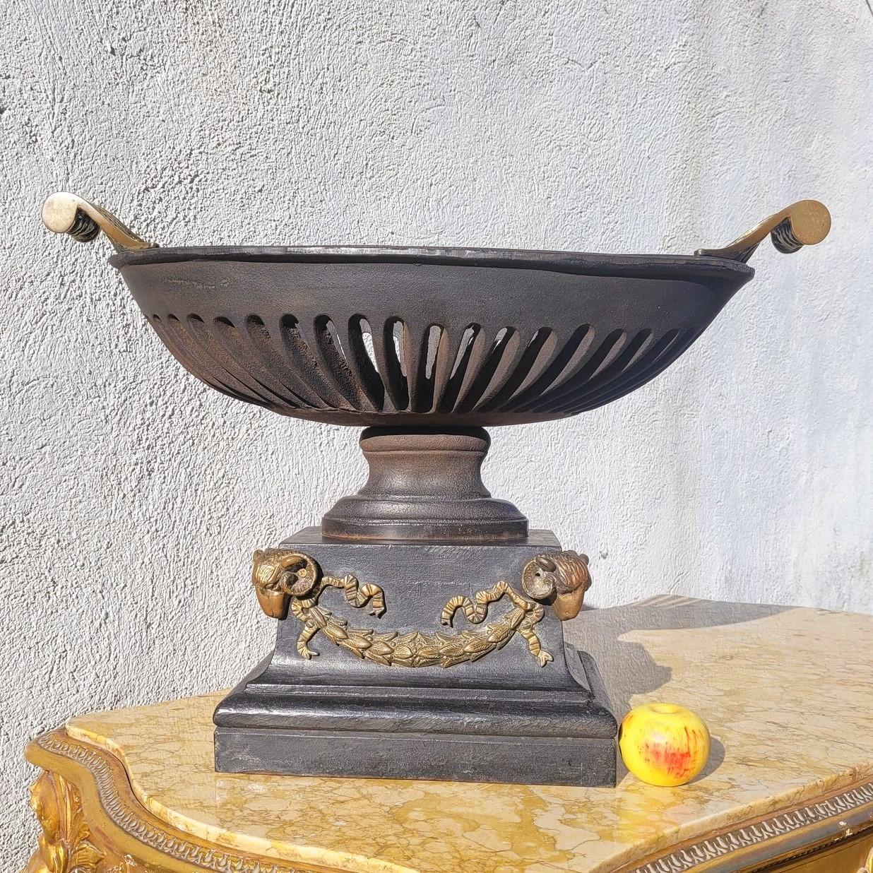 Very Large Cast Iron And Bronze Basin, Late 19th Century For Sale at ...