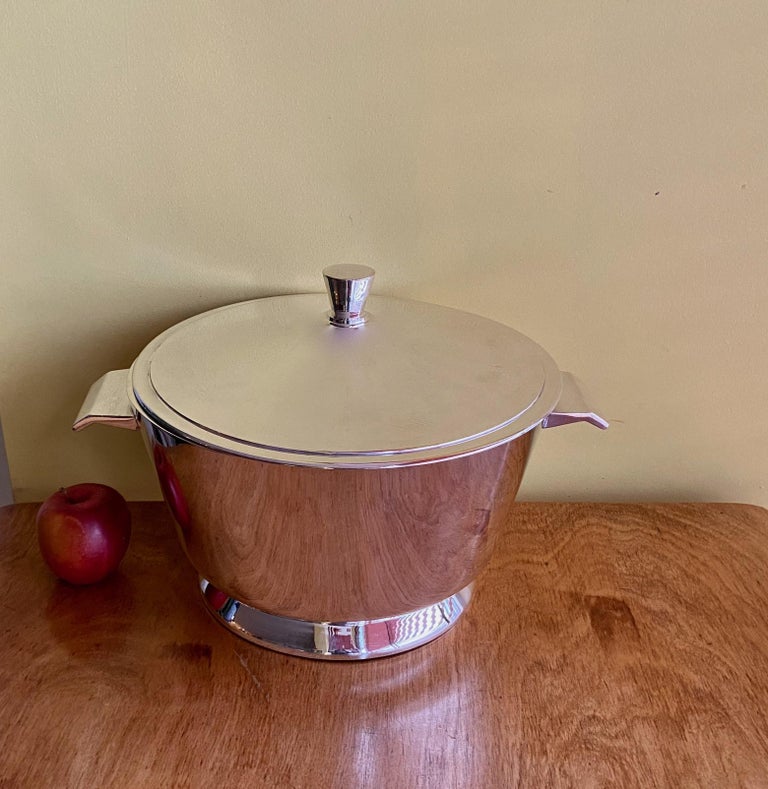 A large Gio Ponti silver plated deep vegetables or soup tureen for ...