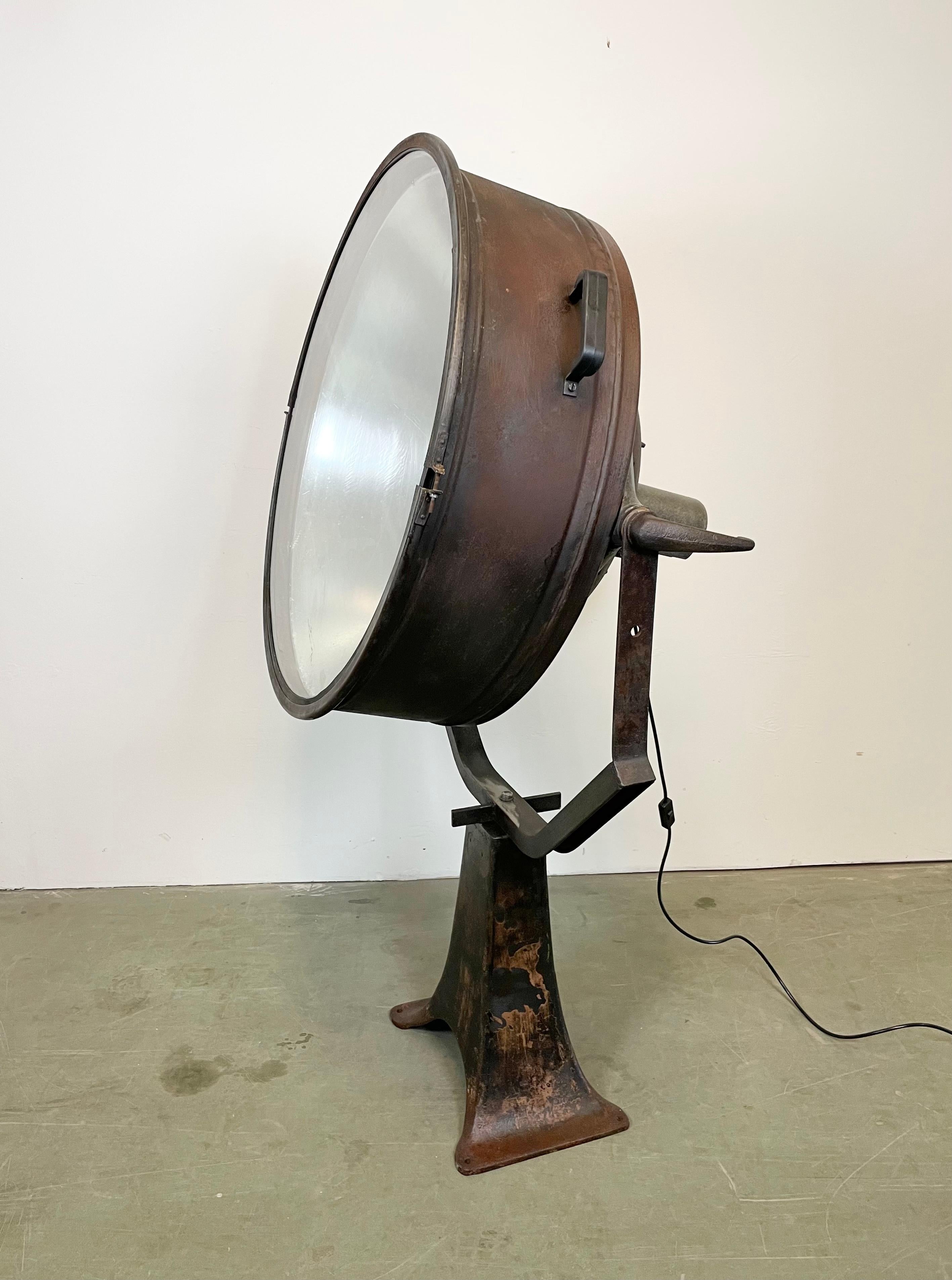 Very Large Industrial Spotlight, 1950s at 1stDibs | large spotlight ...
