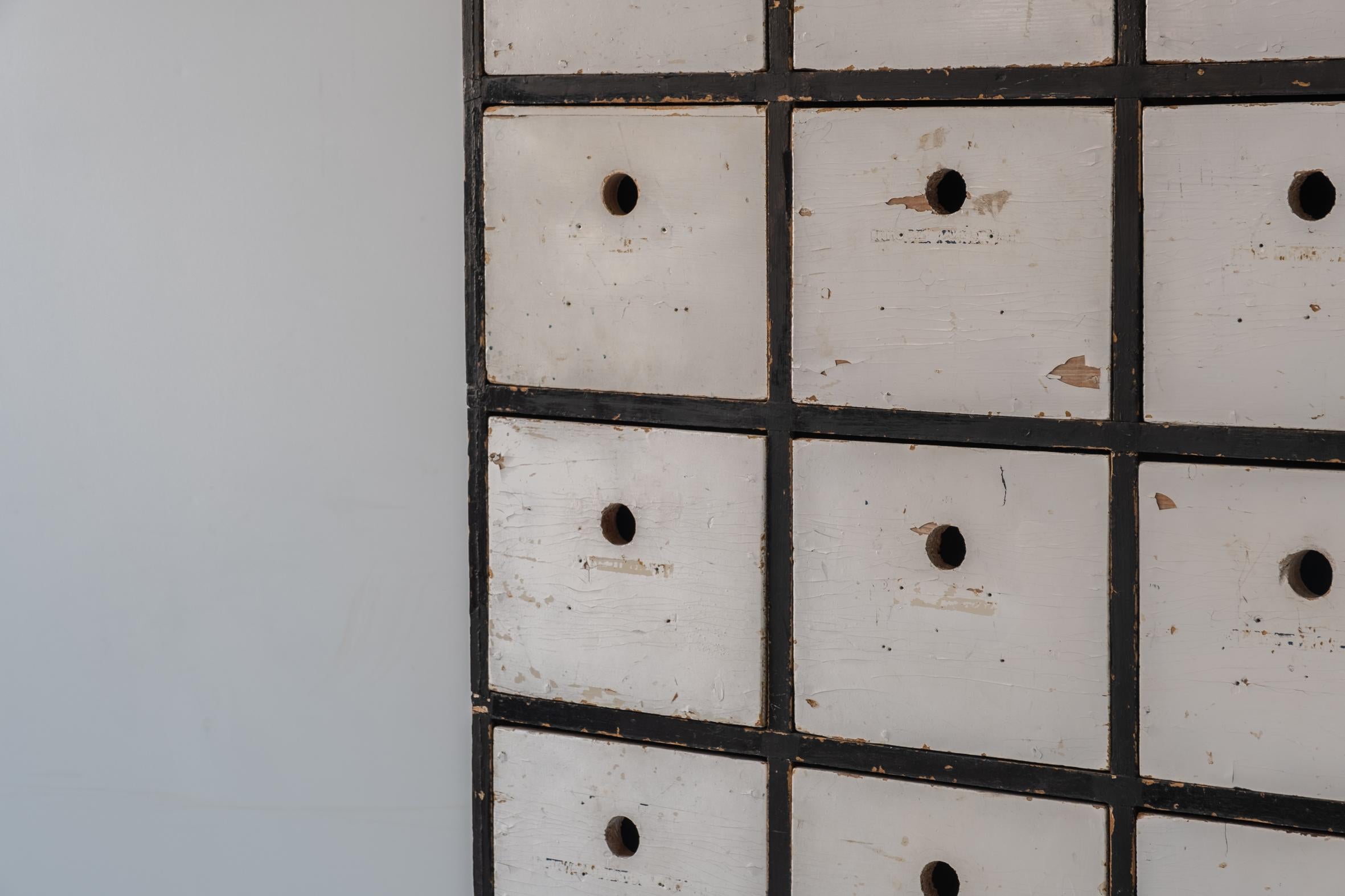 Very large Modernist chest of drawers from the 1930s. For Sale at 1stDibs
