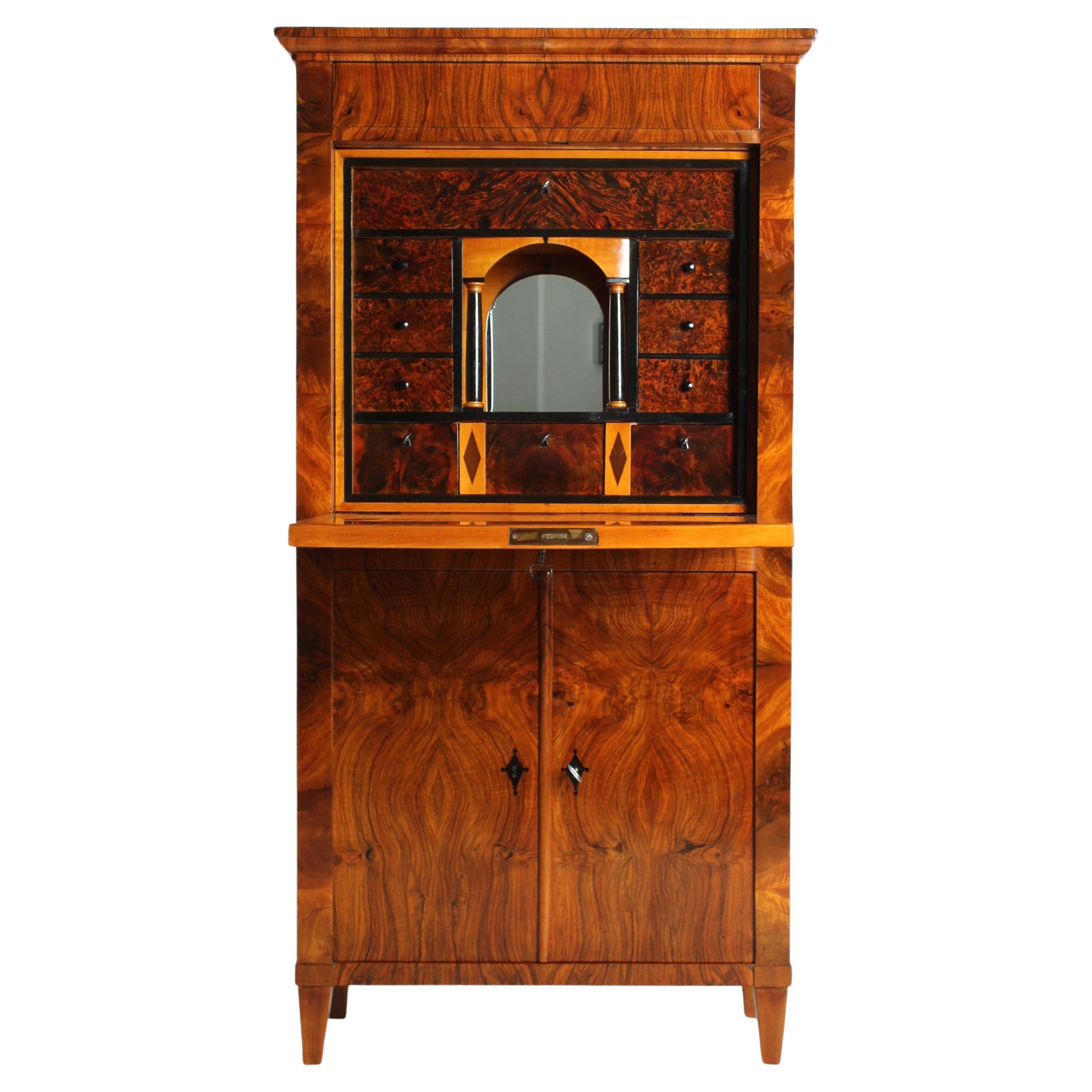 German Biedermeier Secretary circa 1820 Mahogany For Sale at 1stDibs