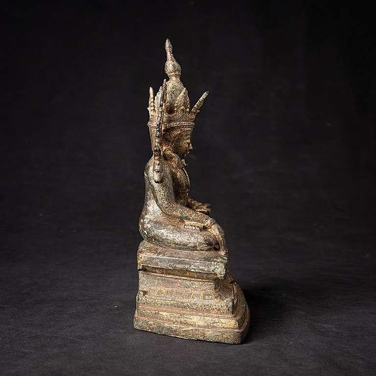 Very Special Bronze Burmese Buddha Statue from Burma For Sale at 1stDibs