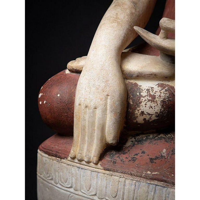 Very Special Museum Quality Alabaster Buddha from Burma For Sale at 1stDibs