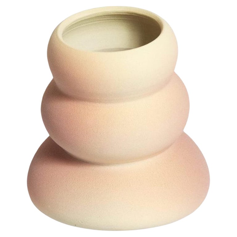VGO ASSOCIATES - Peach XS VASE For Sale at 1stDibs