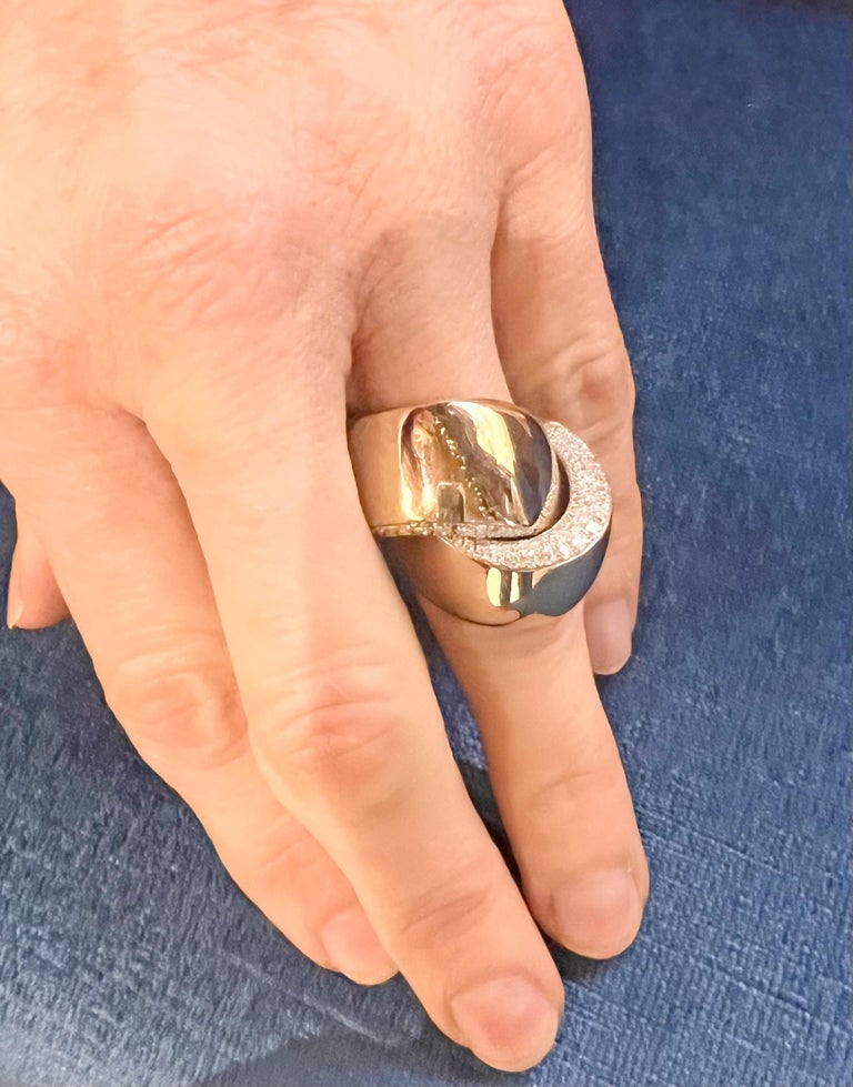 Vhernier 18k Gold Diamond Abbraccio Ring For Sale at 1stDibs