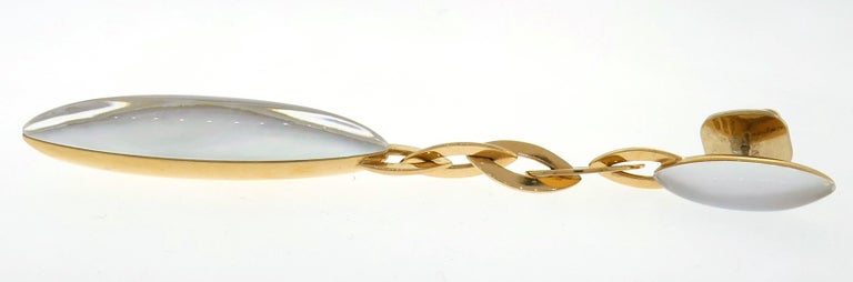 Vhernier Fuseau Yellow Gold Earrings with Mother of Pearl and Rock ...