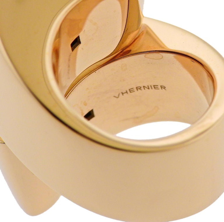 Vhernier Gold Kiss Ring at 1stDibs