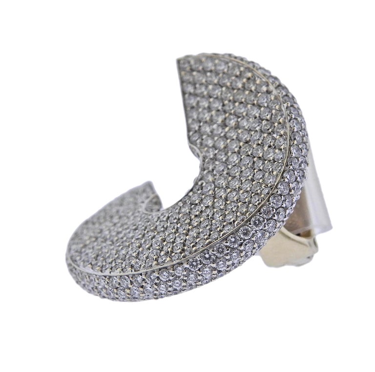 Vhernier Verso Diamond Gold Earrings For Sale at 1stDibs