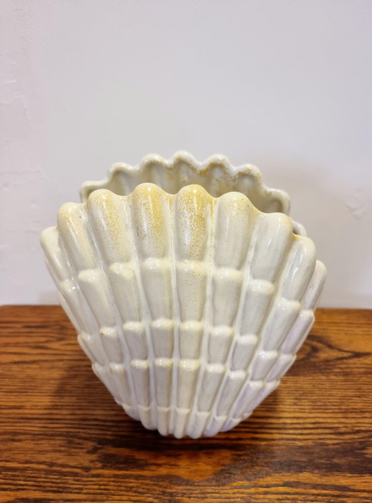 Vicke Lindstrand, Ceramic Seashell Vase, for Ekeby Sweden, Scandinavian ...