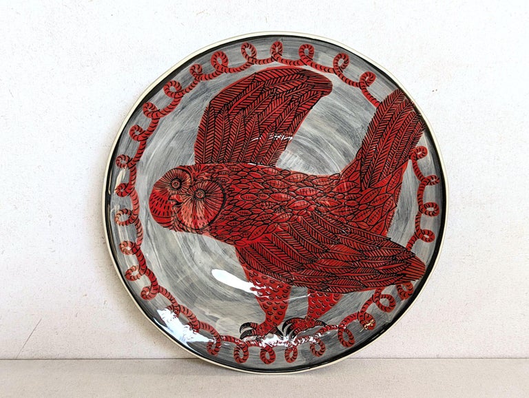 Vicky Lindo - Red Owl Plate For Sale at 1stDibs