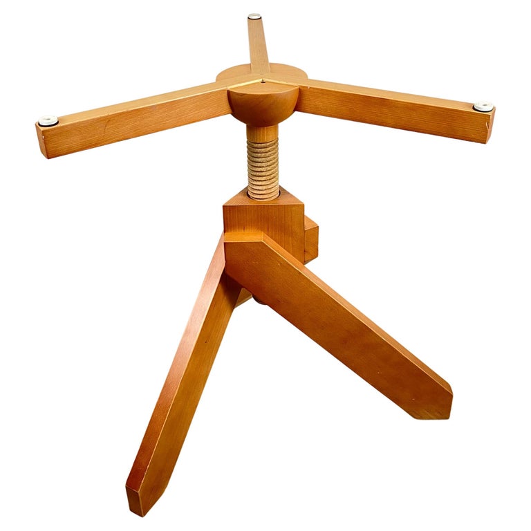 Vico Magistretti Beech Wood "Vidun" Table for De Padova For Sale at 1stDibs