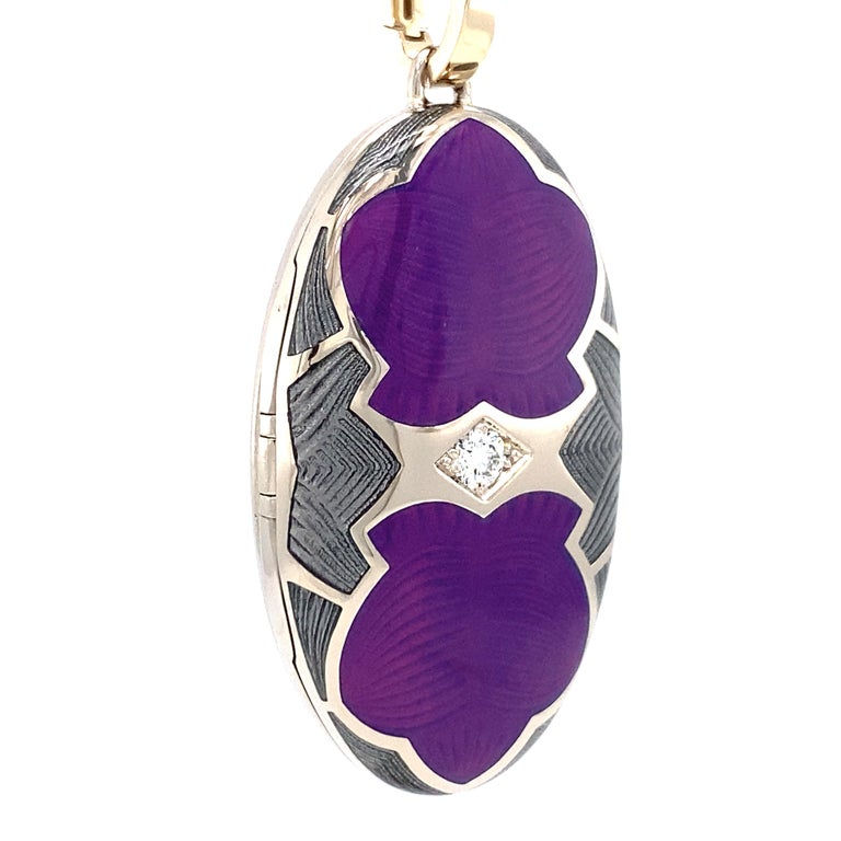 Oval Locket Pendant Necklace 18k Yellow Gold Raspberry/Silver Enamel 1 ...