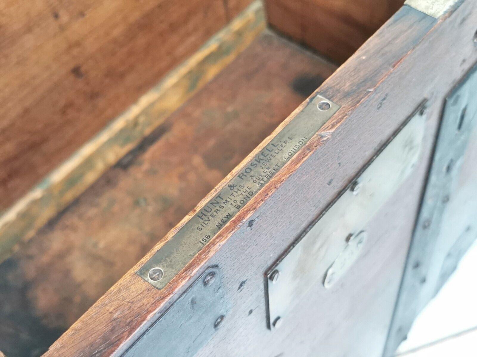 Victoria Hunt and Roskell Antique Solid Hard Wood Trunk Chest For Sale ...