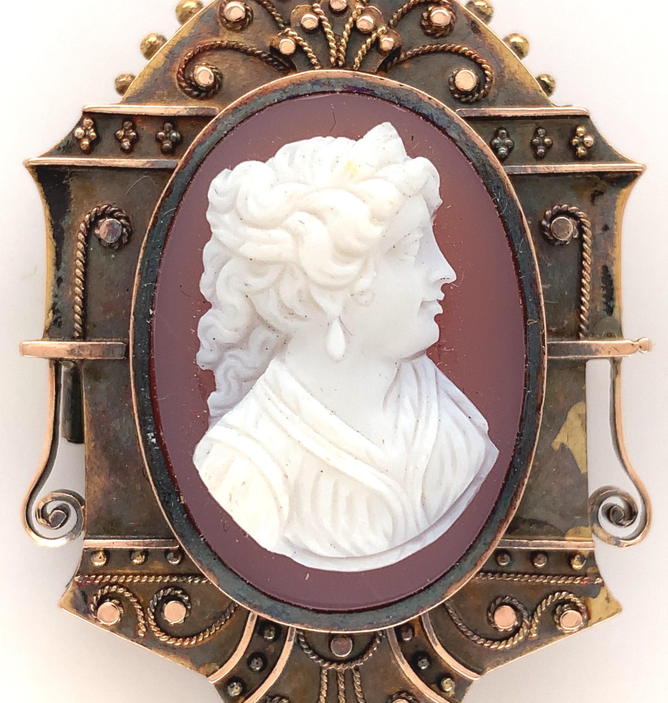 Victorian 14k Gold Hard Stone Cameo Pin For Sale at 1stDibs
