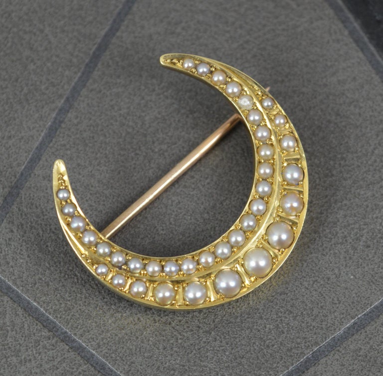 Victorian 15 Carat Gold and Double Pearl Crescent Brooch For Sale at ...