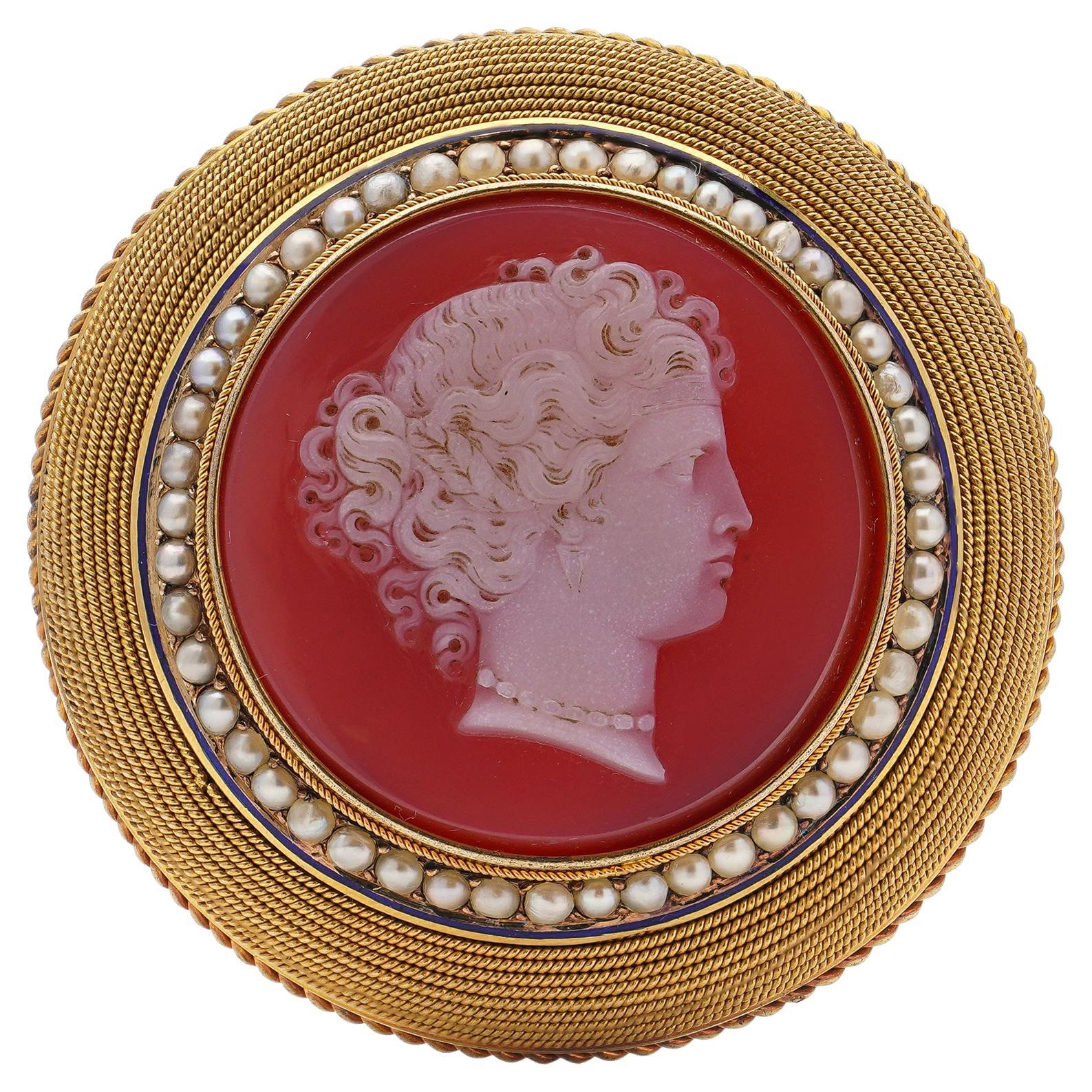 Victorian Hard Stone Cameo Brooch at 1stDibs