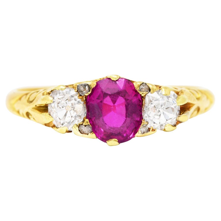 Victorian 1.64 Carats Ruby Old Mine Cut Diamond 18 Karat Yellow Gold ...