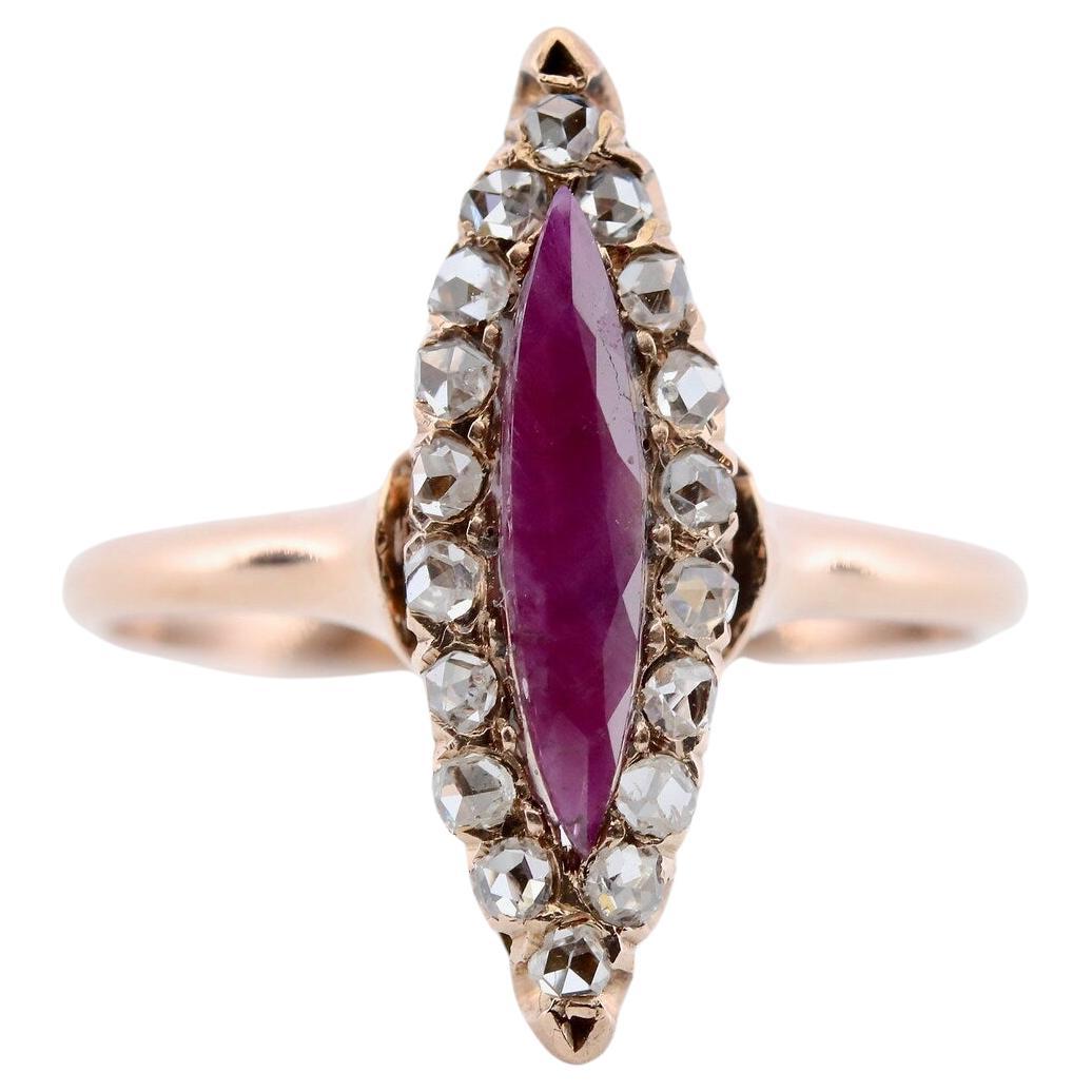 Captivating 1.86ct. Square Radiant Halo Diamond Ring For Sale at 1stDibs