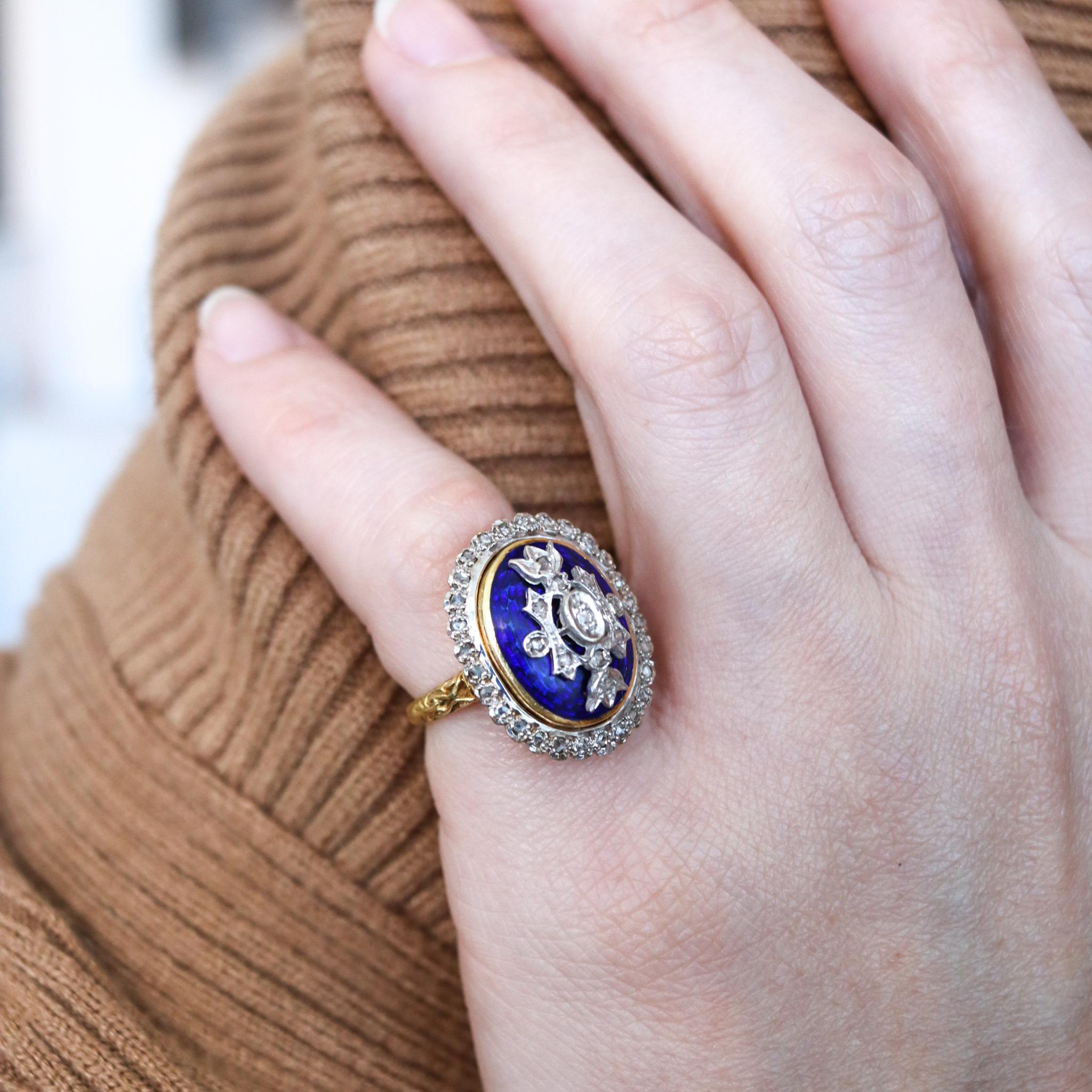 Victorian 1870 Guilloche Enamel Crest Ring in 18Kt Yellow Gold 1.17 Ctw ...