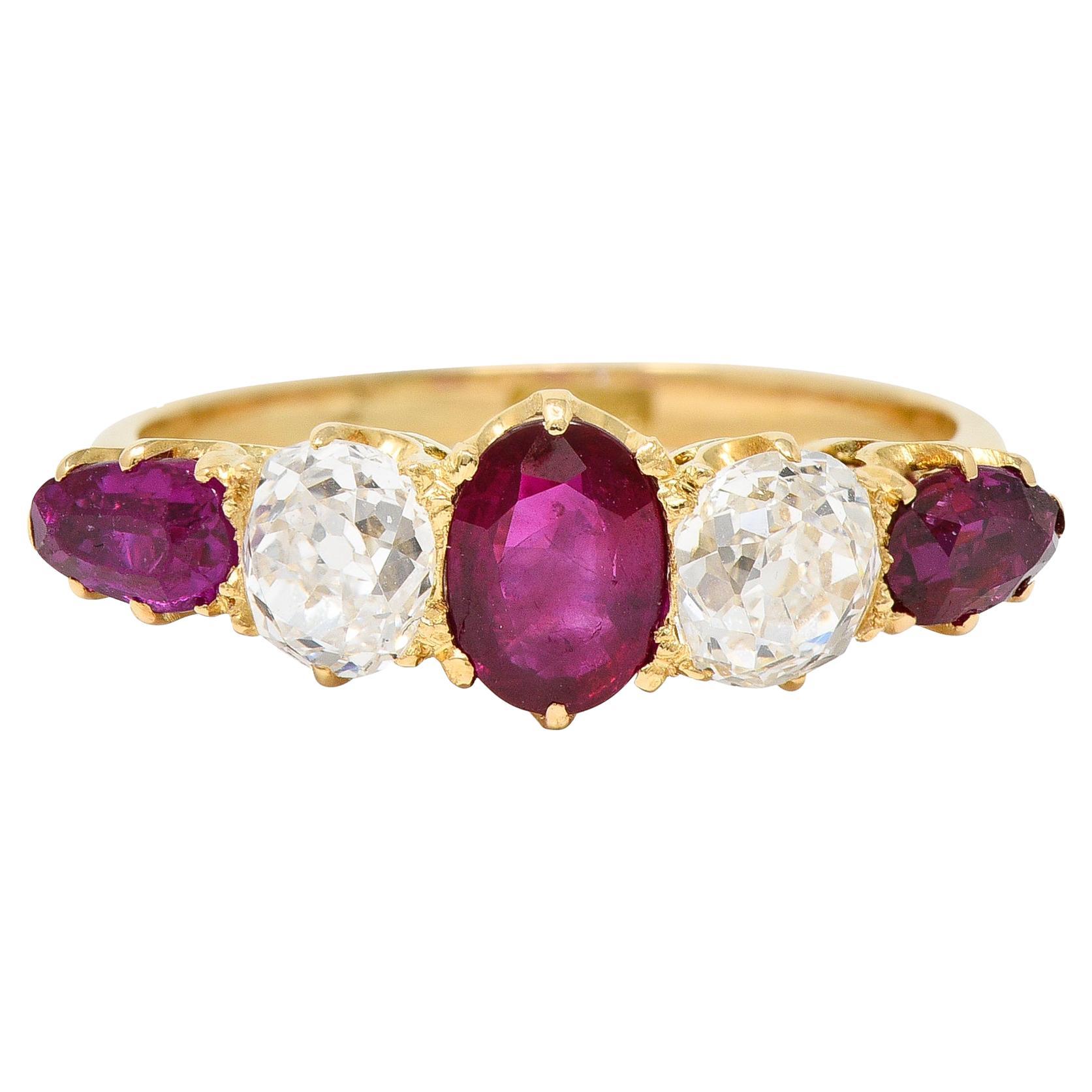 Victorian 2.00 Carats Diamond Ruby 18 Karat Yellow Gold Antique Five Stone Ring For Sale at 1stDibs