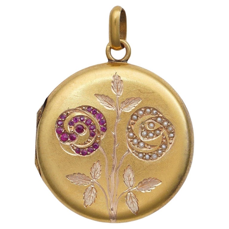 Victorian 21kt Gold Engraved Engraved and Gemmed Double Photo Locket ...