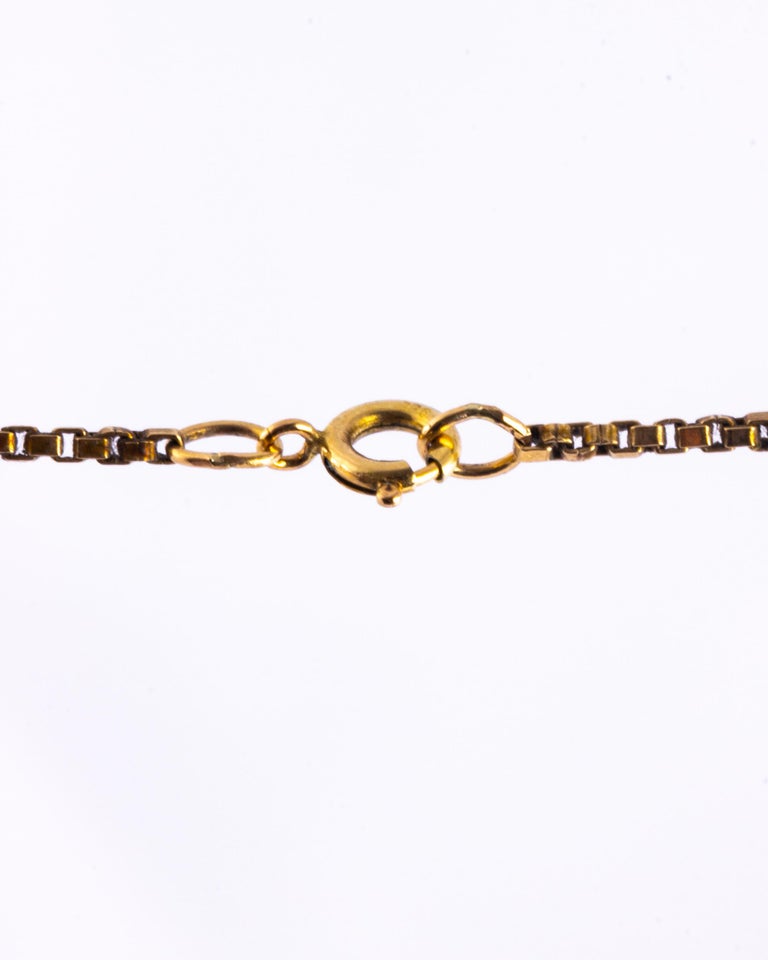 Victorian 22 Carat Gold Sovereign and Box Link Chain Necklace at 1stDibs