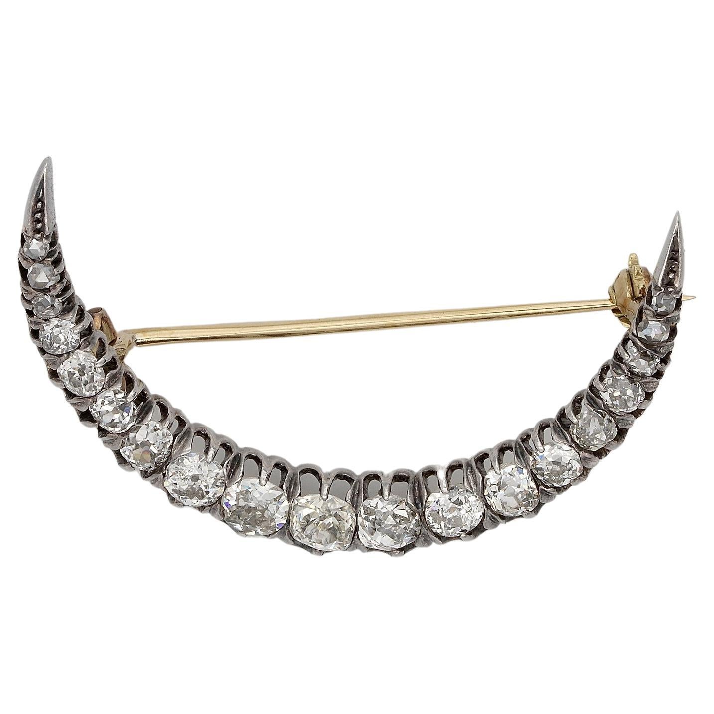 Victorian 2.20 Ct Old Mine Cut Diamond Crescent Moon Brooch For Sale at ...