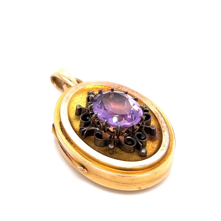 Victorian Amethyst Gold Locket For Sale at 1stDibs