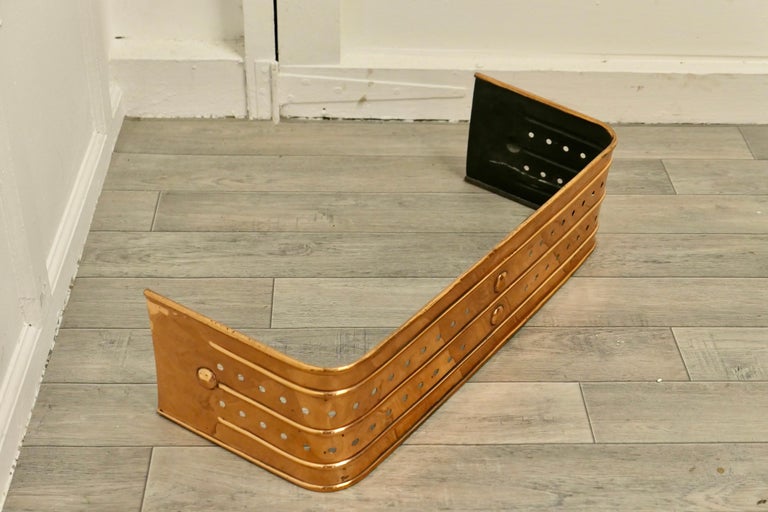 Victorian Art and Crafts Copper Fender For Sale at 1stDibs