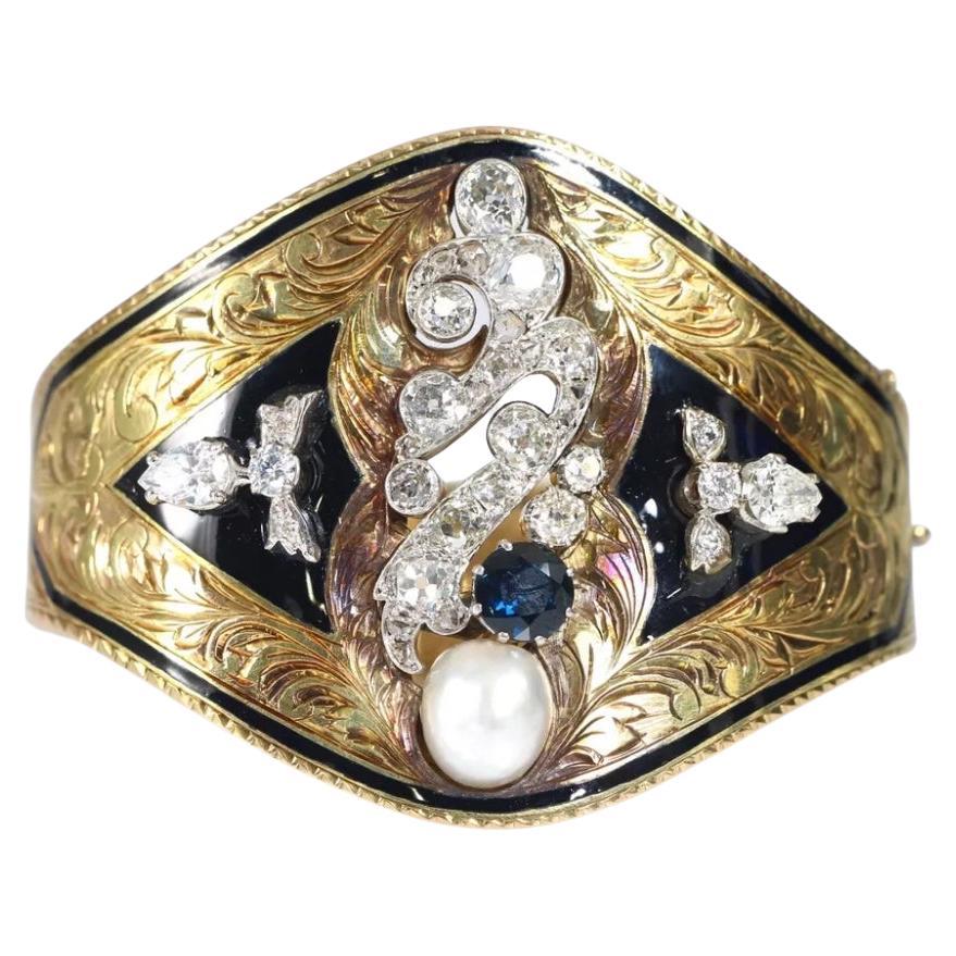 Old Bangle - 425 For Sale on 1stDibs