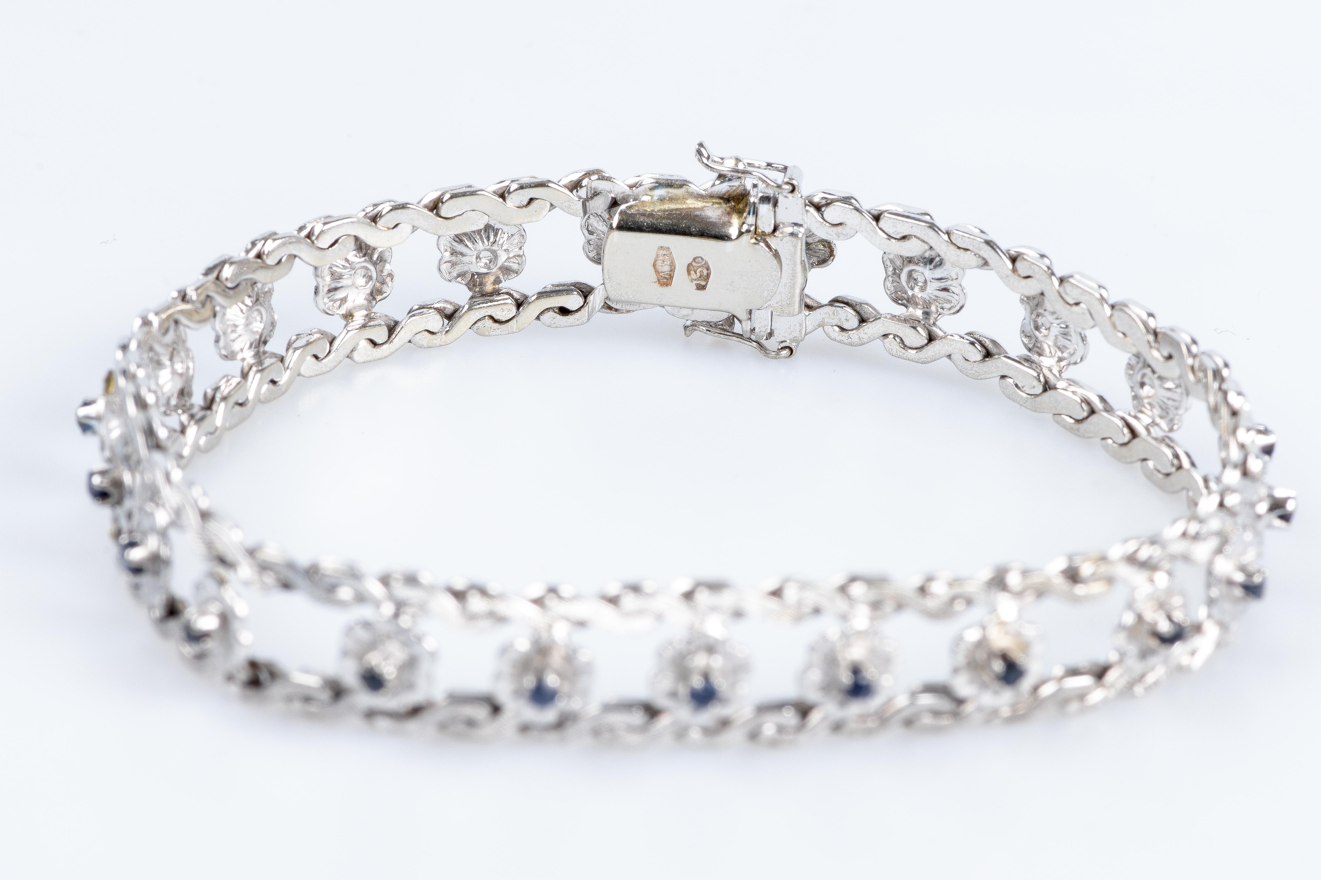 Victorian bracelet from the early 1900s in 18-carat white gold with 22 ...