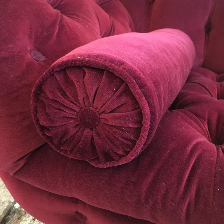 Victorian Buttoned Velvet Chaise Longue at 1stDibs
