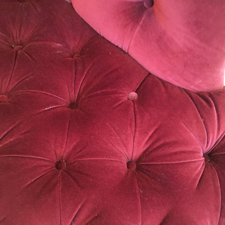 Victorian Buttoned Velvet Chaise Longue at 1stDibs