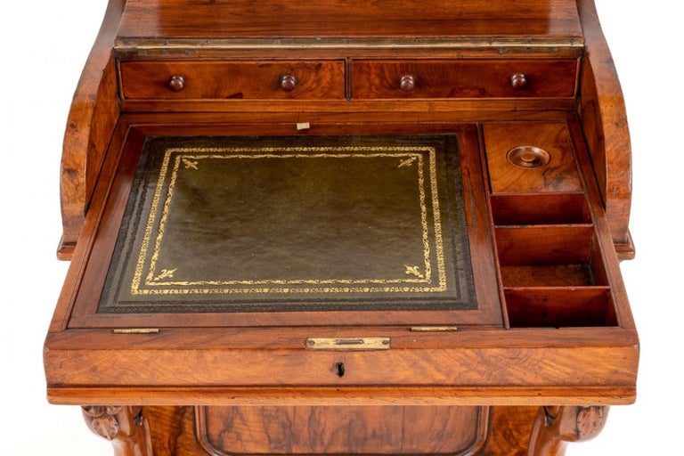 Victorian Davenport Desk Walnut Pop Up Mechanism, 1860 For Sale at 1stDibs