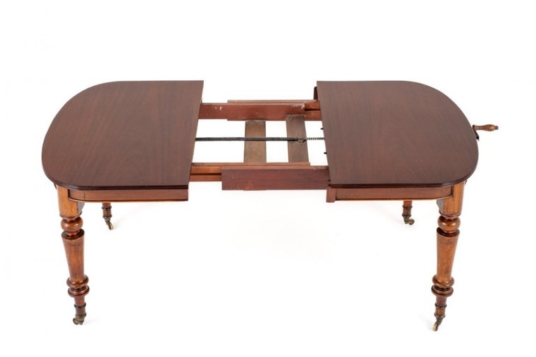 Victorian Dining Table Extending Mahogany 1860 1 Leaf For Sale at 1stDibs