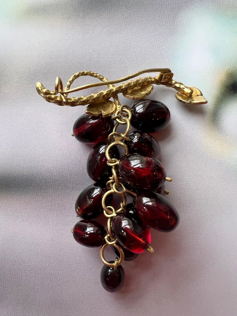 Victorian Era Large 18k Gold Garnet Enamel Grapes Brooch For Sale at ...